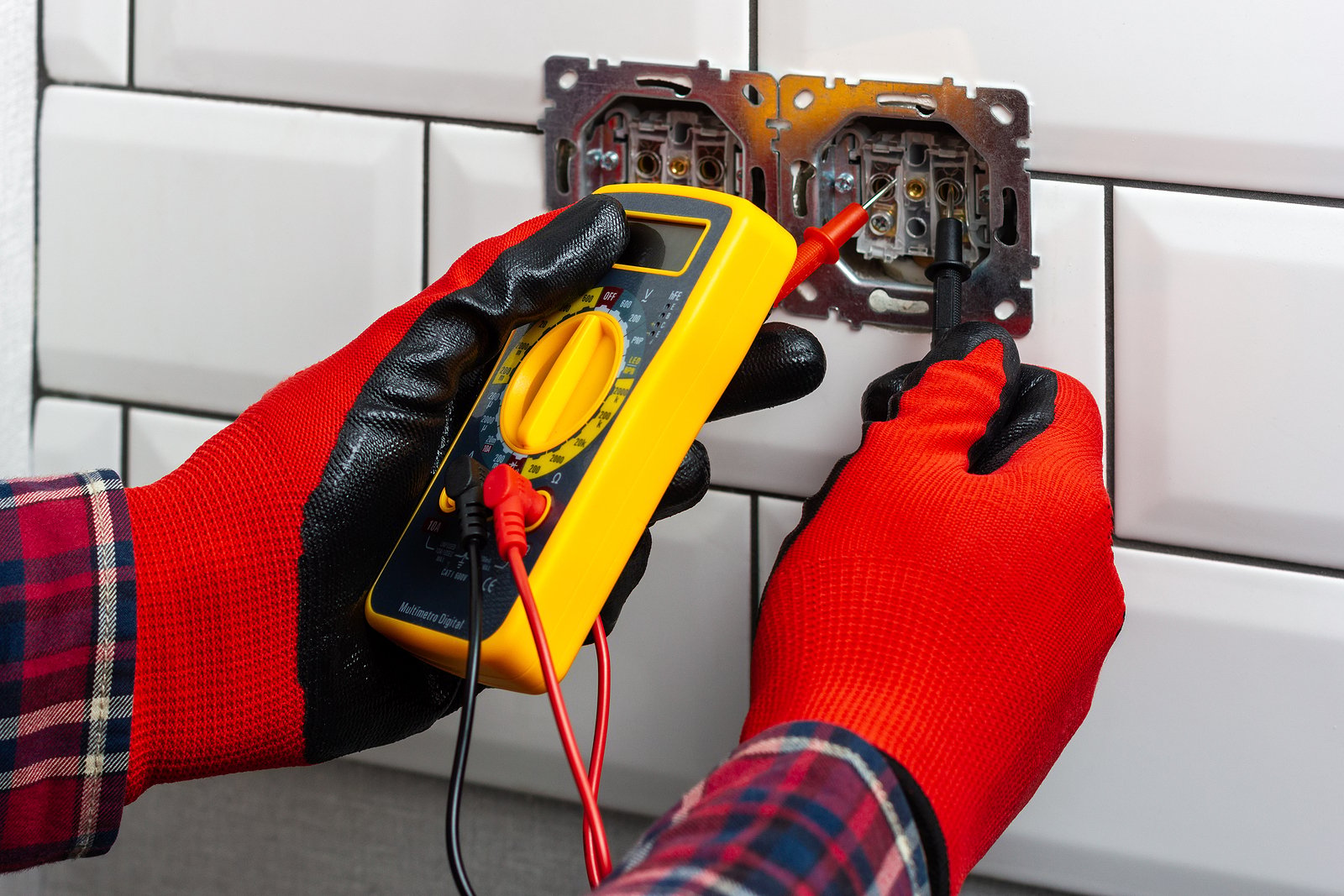 What Does it Mean When an Electrical Inspector Finds an Open Ground?