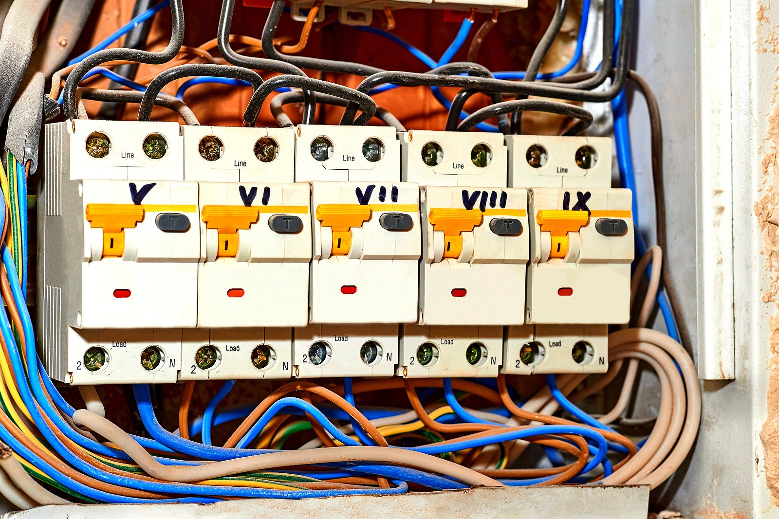 Everything You Need to Know About Junction Boxes and Electrical Safety